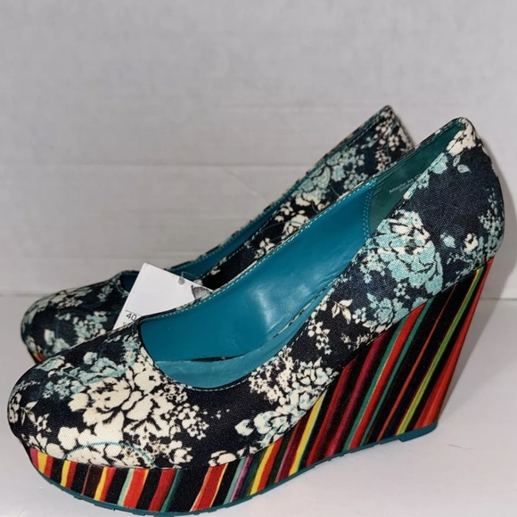 Desigual | Shoes | Nwob Desigual Multi Color Vibrant Floral Platform ...